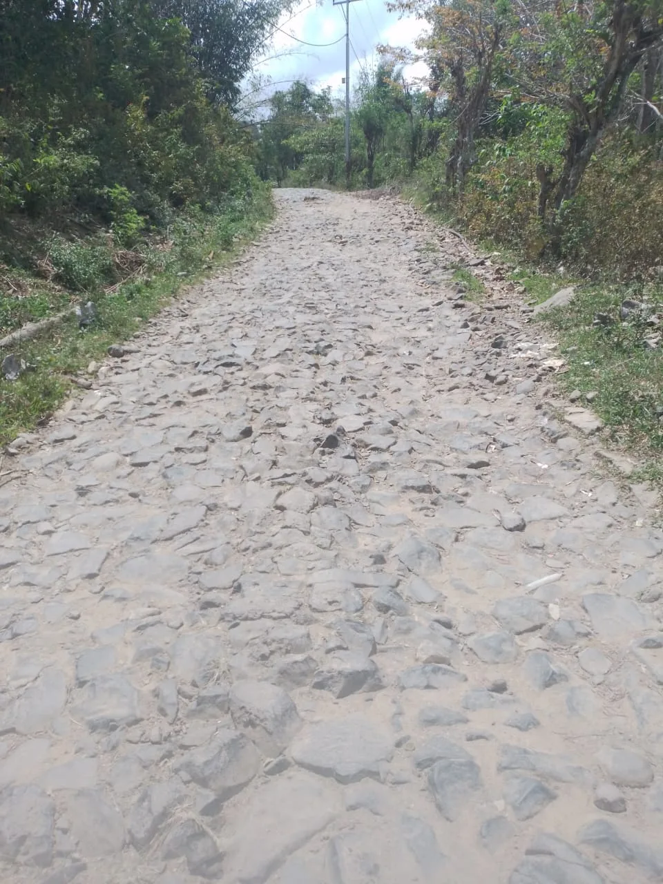 Bertahun-tahun Warga Lamba Leda Menanti Perbaikan Ruas Jalan Benteng ke ... Bertahun-tahun Warga Lamba Leda Menanti Perbaikan Ruas Jalan Benteng ke ...